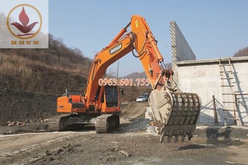 Các loại máy xúc ở Việt Nam - Capmaycongtrinh.com